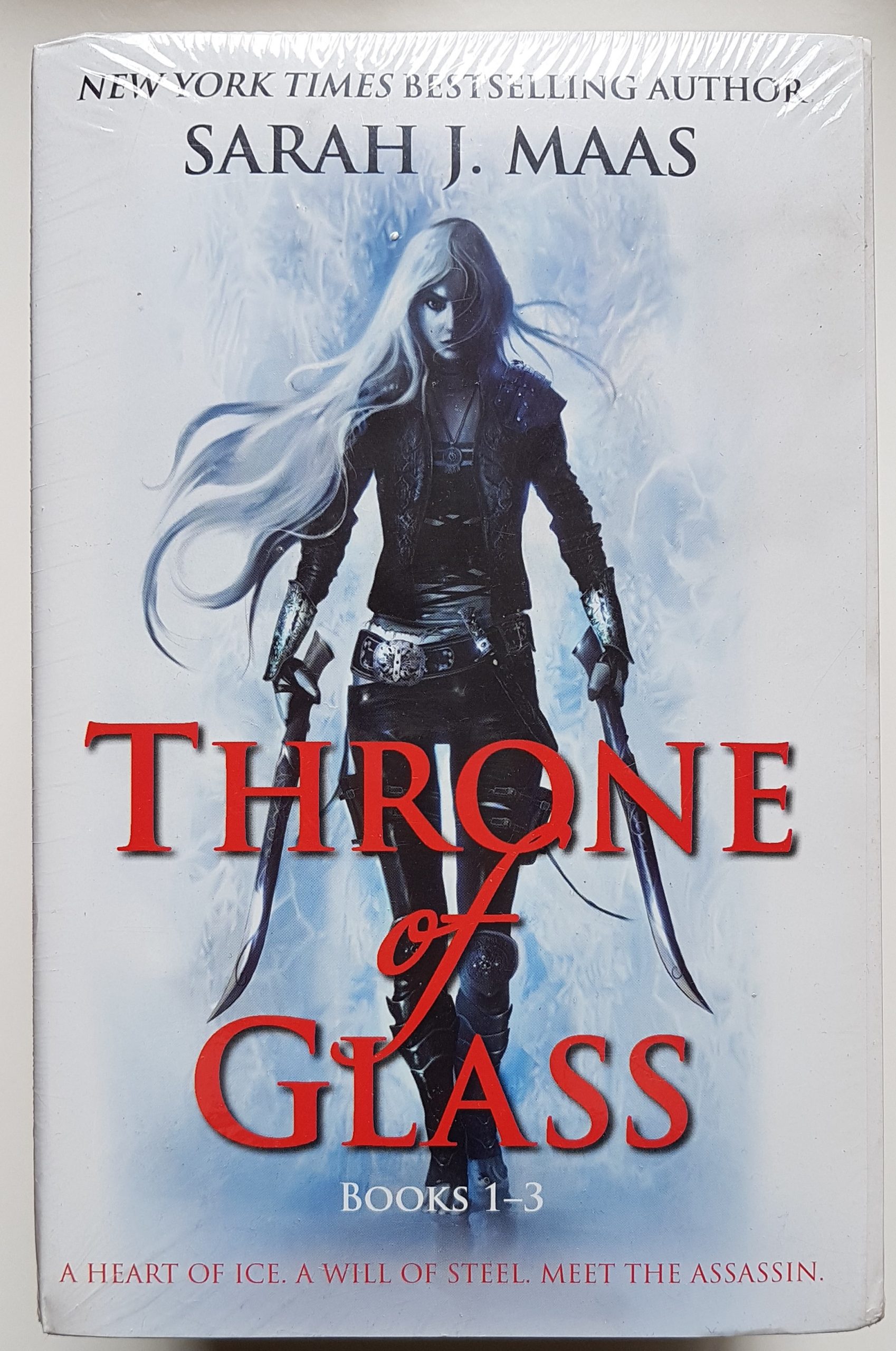 Throne of Glass. Crown of Midnight. Heir of Fire – Sarah J. Maas – Hellobooks.co.za